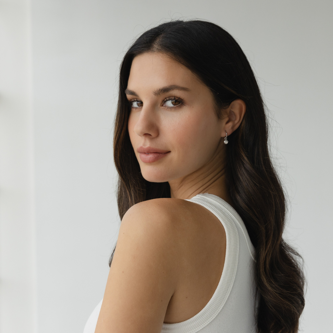 She Shell Hoop Studs – SOPHIE