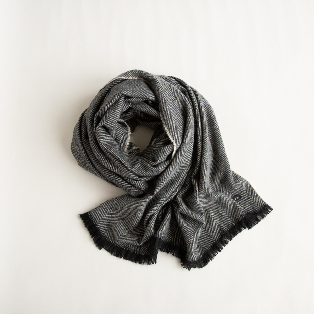 Hey Herringbone Scarf – SOPHIE